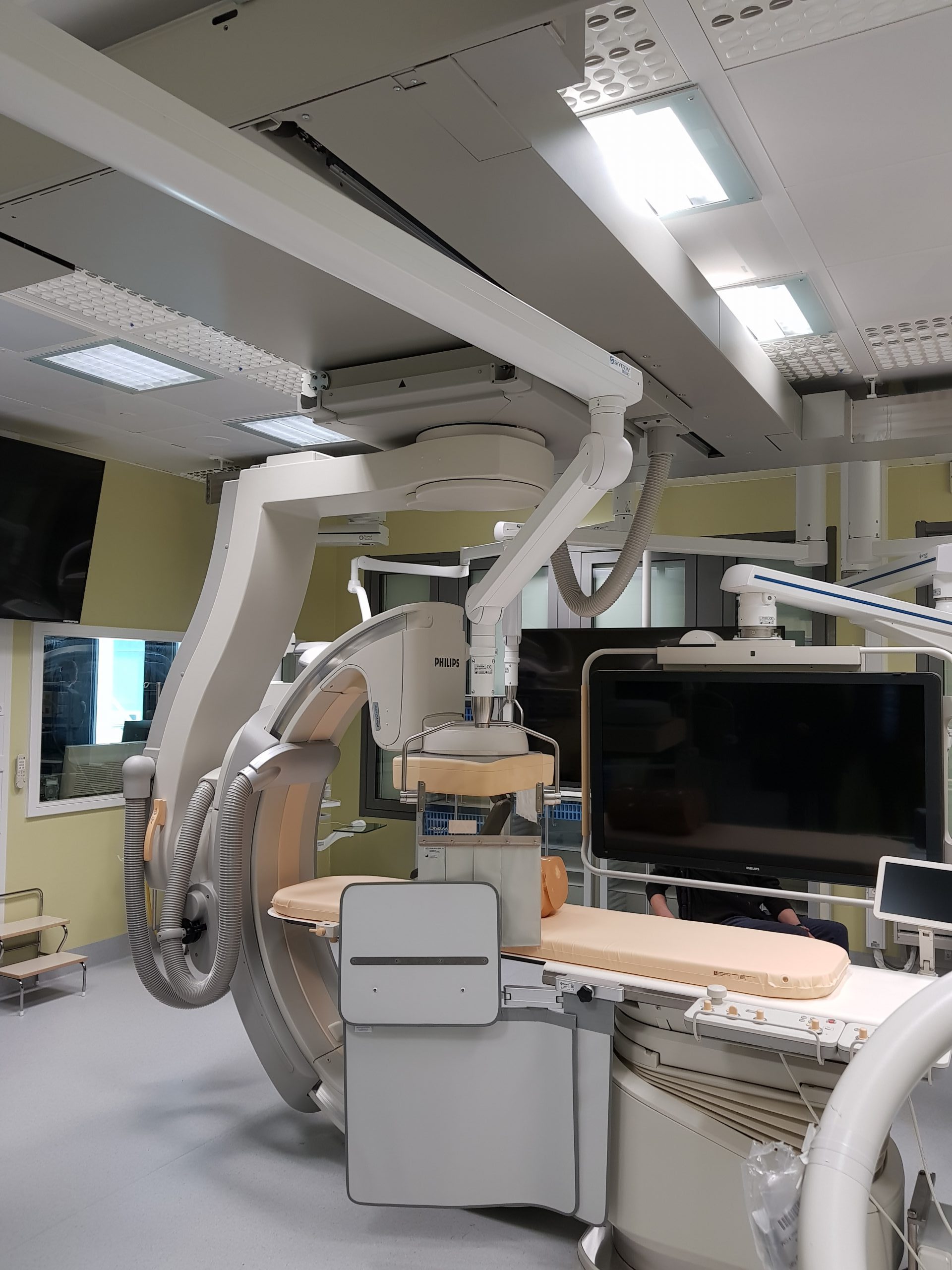 Operating room ventilation, safe and flexible operating environment