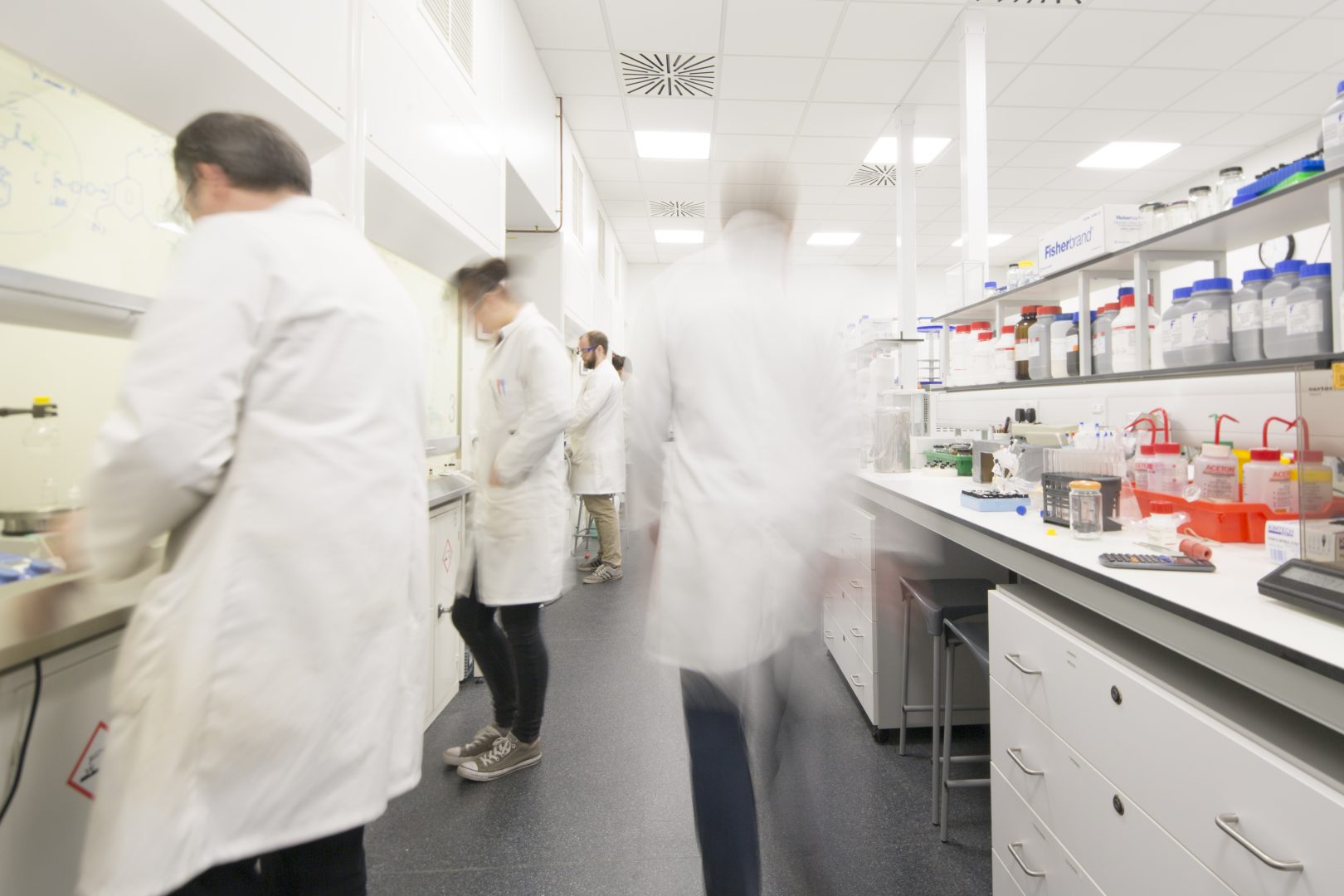Halton Vita Lab solution for Science Creates Incubators in Bristol.